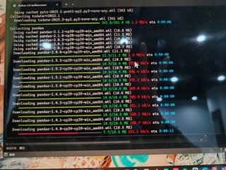 pip install pandas下载出来一堆版本是正常的吗(语言-python)_编程语言-CSDN问答